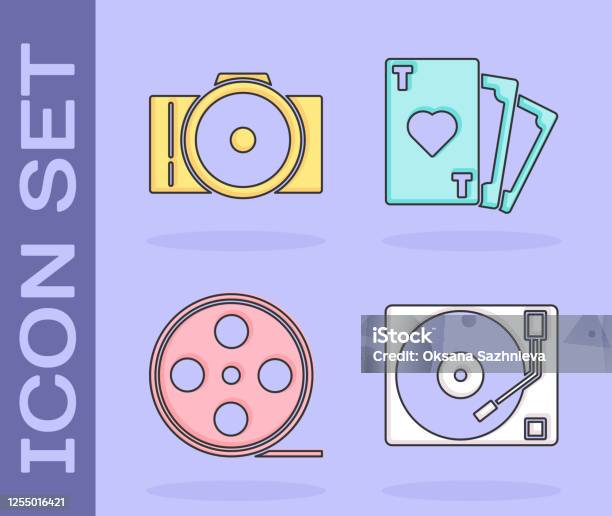 Atur Pemutar Vinil Dengan Disk Vinil Kamera Foto Gulungan Film Dan ... Atur Pemutar Vinil Dengan Disk Vinil Kamera Foto Gulungan Film Dan ...
