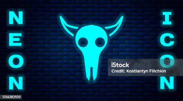 Ikon Tengkorak Kerbau Neon Bersinar Terisolasi Pada Latar Belakang