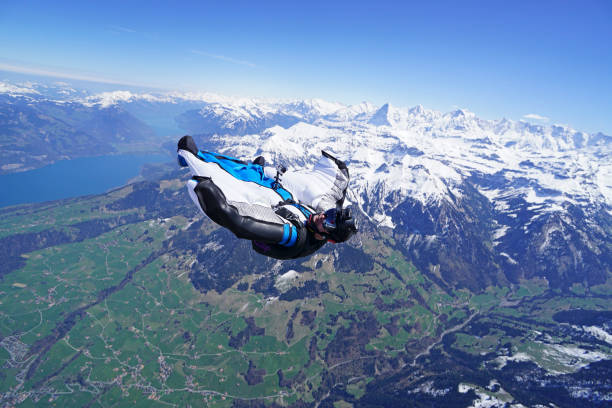 Base Jumping Pictures | Download Free Images on Unsplash