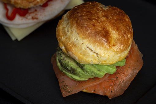 Bermacammacam Scone Buatan Sendiri Dengan Ham Keju Alpukat Salmon Krim ... Bermacammacam Scone Buatan Sendiri Dengan Ham Keju Alpukat Salmon Krim ...