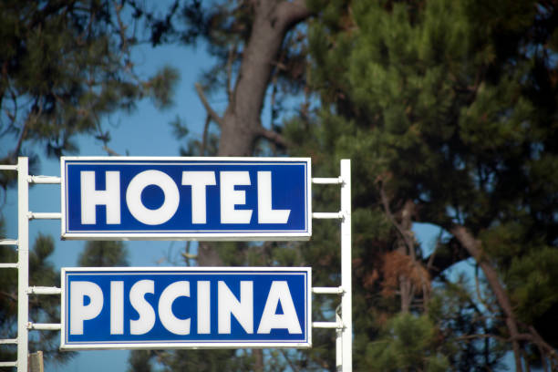Piscina Pictures | Download Free Images on Unsplash