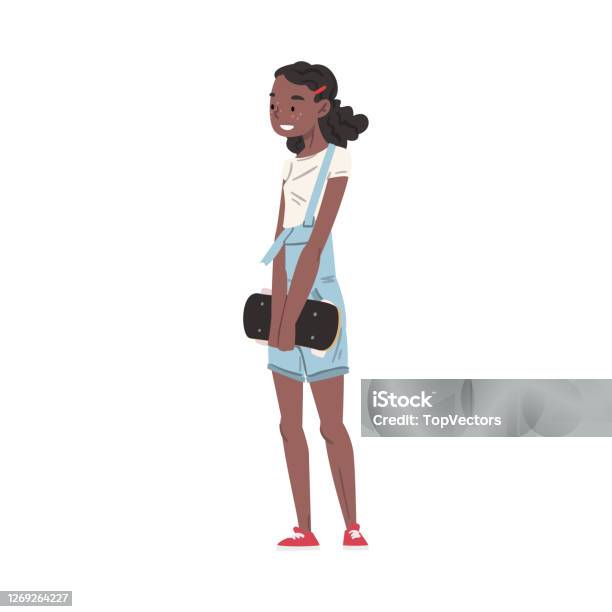 Tersenyum Gadis Remaja Afrika Amerika Siswi Bahagia Teman Sekelas Atau ... Tersenyum Gadis Remaja Afrika Amerika Siswi Bahagia Teman Sekelas Atau ...
