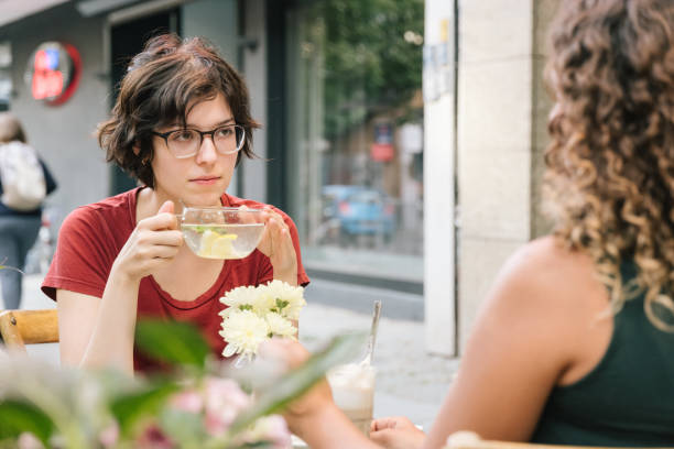 Chatter Pictures | Download Free Images on Unsplash