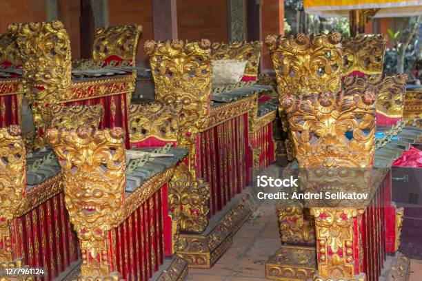 วัดฮินดูของ Pura Puseh Desa Batuan สไตล์บาหลีที่เป็นเอกลักษณ์ หมู่บ้าน ... วัดฮินดูของ Pura Puseh Desa Batuan สไตล์บาหลีที่เป็นเอกลักษณ์ หมู่บ้าน ...