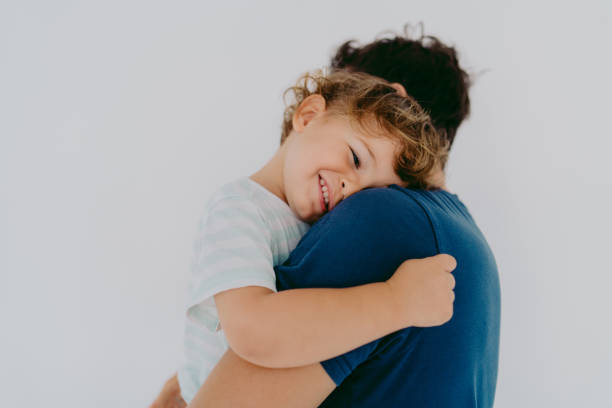 Child Hug Pictures | Download Free Images on Unsplash