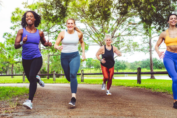 Running Group Pictures | Download Free Images on Unsplash