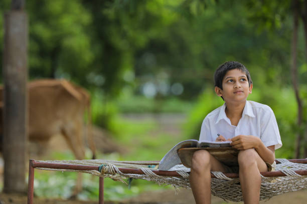 30,000+ Poor Boy Pictures | Download Free Images on Unsplash