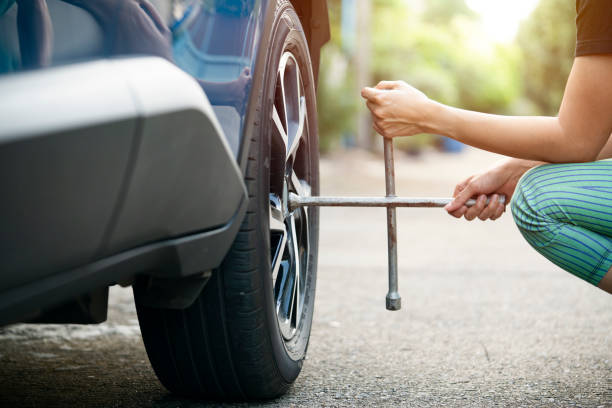 Tire Change Pictures | Download Free Images on Unsplash