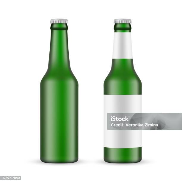 Bouteille Verte De Bière En Verre Avec Létiquette Et La Maquette