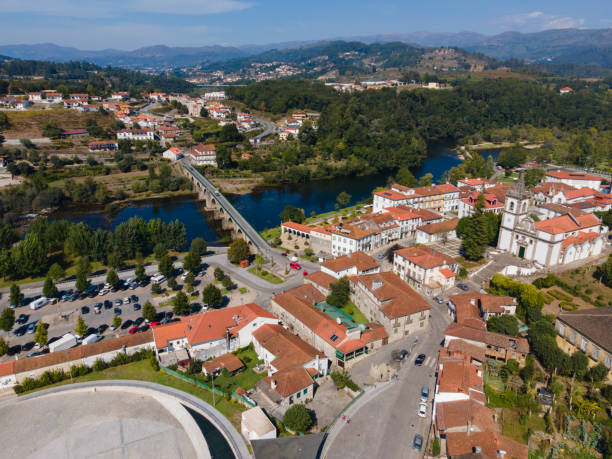 200+ Ponte Da Barca Foto Stok, Potret, & Gambar Bebas Royalti - iStock 200+ Ponte Da Barca Foto Stok, Potret, & Gambar Bebas Royalti - iStock
