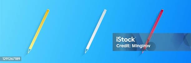 Kertas Memotong Pensil Dengan Ikon Penghapus Terisolasi Pada Latar