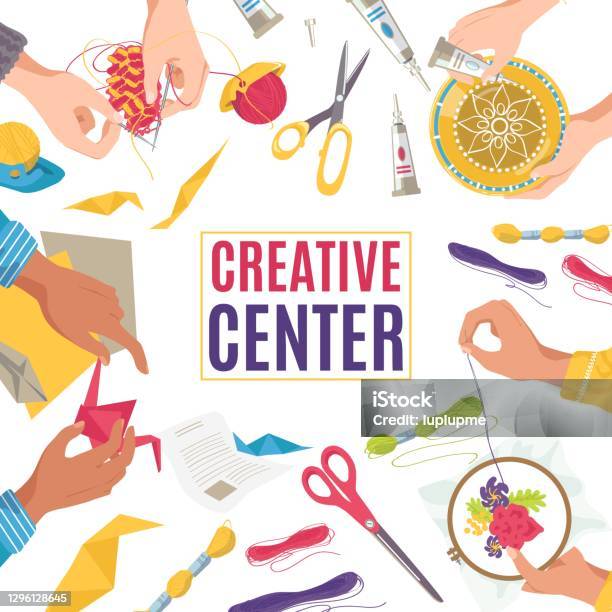 Centre Créatif Avec Travail Dartisanat Dart Enfants Dessinant Par