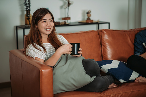 Photo Libre De Droit De Jeunes Femmes Chinoises Asiatiques De Sourire