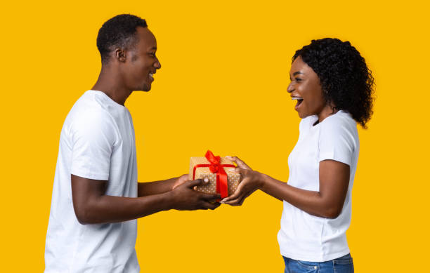 Gift Exchange Pictures | Download Free Images on Unsplash