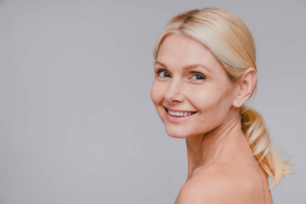 Mature Women Model Fotografier Bilder Och Bildbanksfoton Istock