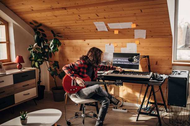 Singer Songwriter Pictures | Download Free Images on Unsplash
