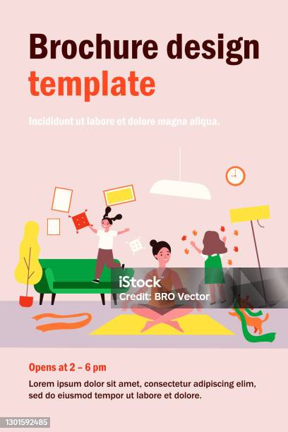 Anakanak Dan Hewan Peliharaan Yang Hiperaktif Membuat Kekacauan Di ... Anakanak Dan Hewan Peliharaan Yang Hiperaktif Membuat Kekacauan Di ...
