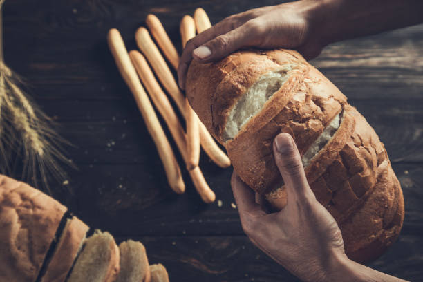 Breaking Bread Pictures | Download Free Images on Unsplash