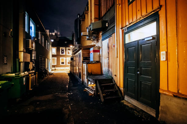 Back Alley Pictures | Download Free Images on Unsplash