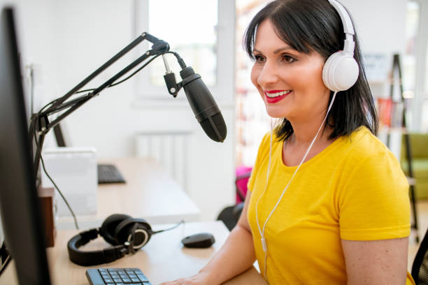 Radio Host Pictures | Download Free Images on Unsplash