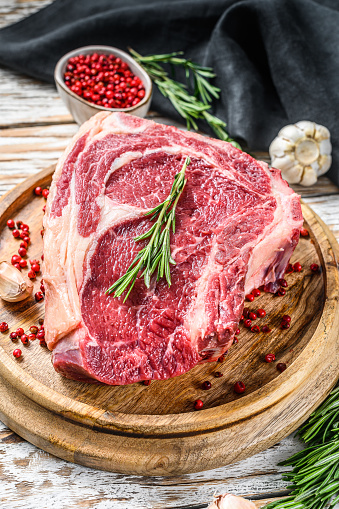 Mata Rusuk Pada Tulang Atau Steak Koboi Steak Daging Sapi Dallas Mentah
