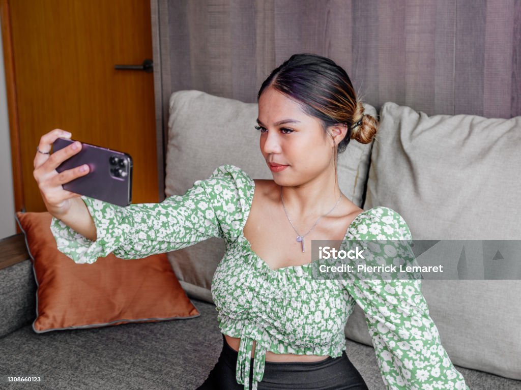 Pretty Asian Girl Take A Self Portrait With Her Smart Phone Thai Girl