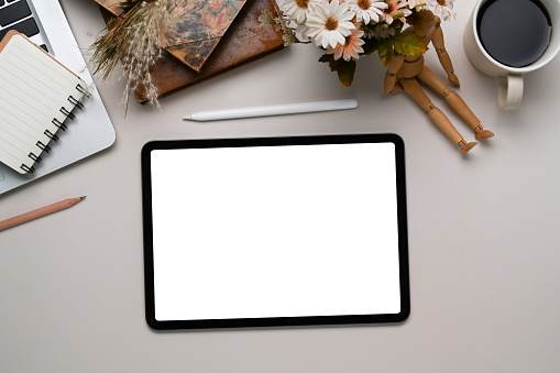 Tampilan Atas Tablet Digital Mock Up Dengan Layar Kosong Pena Stylus