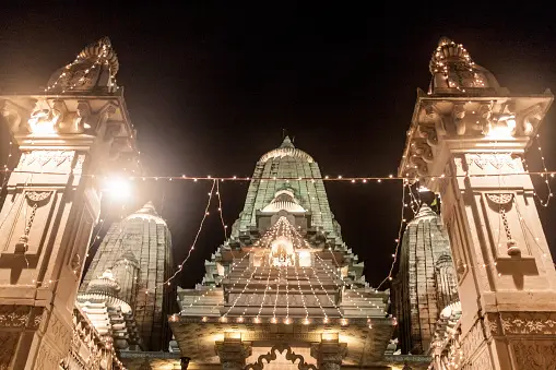 Birla Mandir Photos | Télécharger des images gratuites sur Unsplash Birla Mandir Photos | Télécharger des images gratuites sur Unsplash