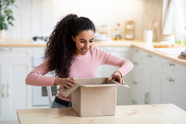 30k+ Unboxing Pictures | Download Free Images on Unsplash
