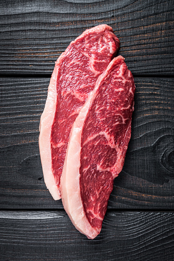 Steak Pantat Mentah Atau Steak Daging Sapi Tutup Sirloin Atas Di Atas