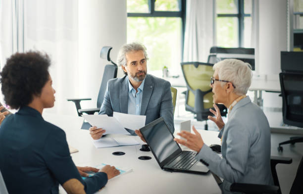Staff Meeting Pictures | Download Free Images on Unsplash