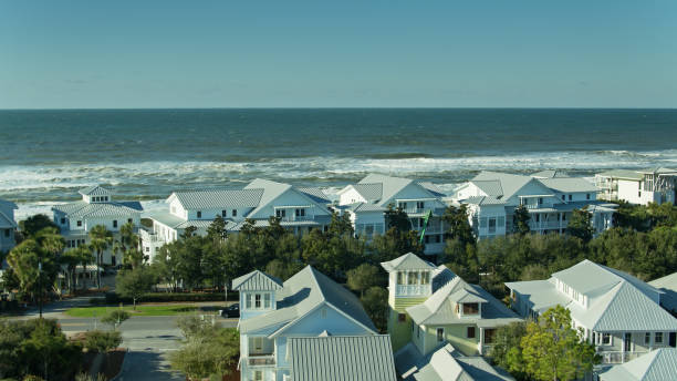 Free picture: beachfront, empty, beach house, resort area, water, beach ...