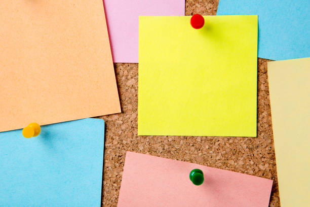 Free photo "Urgent Sticky Note"