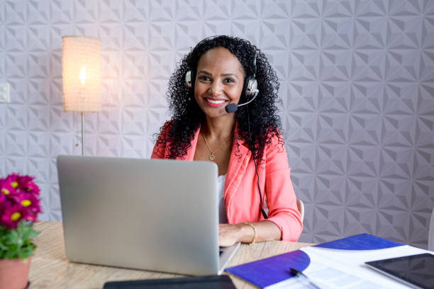Contact Centre Pictures | Download Free Images on Unsplash