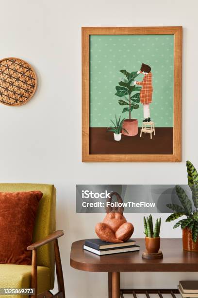 Komposisi Minimalis Ruang Tamu Dengan Bingkai Gambar Mock Up Coklat