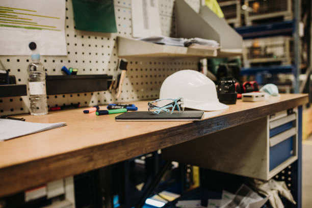 Workbench Pictures | Download Free Images on Unsplash