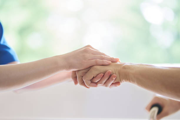 Hand Holding Pictures | Download Free Images on Unsplash