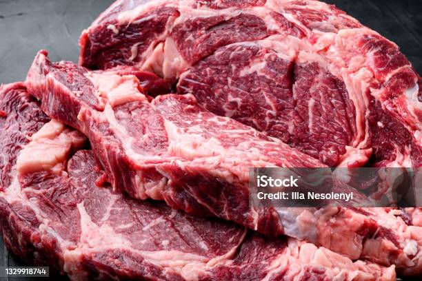 Steak Mata Rusuk Daging Marmer Sapi Atau Fillet Scotch Pada Latar