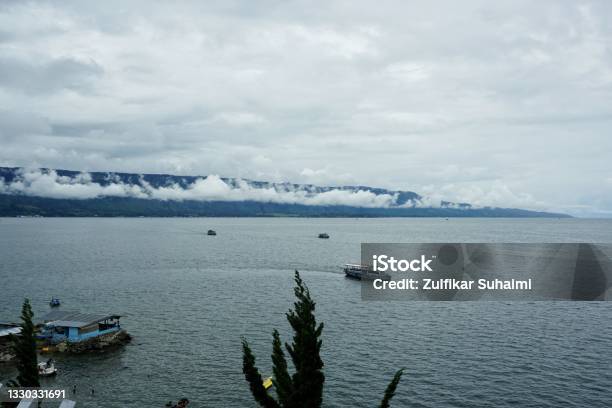 Lanskap Keindahan Danau Toba Destinasi Wisata Populer Di Sumatera Utara ... Lanskap Keindahan Danau Toba Destinasi Wisata Populer Di Sumatera Utara ...