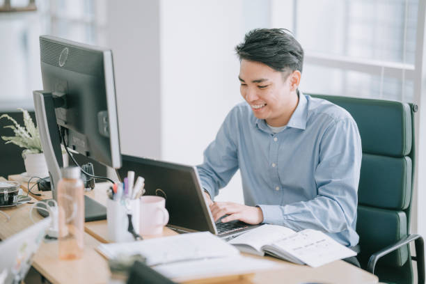 Free multiple screens stock photos. Download the best free multiple ...