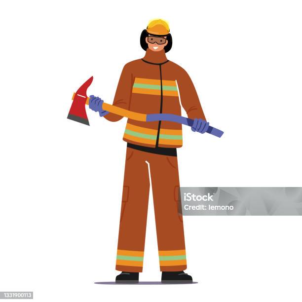 Feuerwehrmann Hält Axt Tapferer Feuerwehrmann Mit Ausrüstung Für Den ... Feuerwehrmann Hält Axt Tapferer Feuerwehrmann Mit Ausrüstung Für Den ...