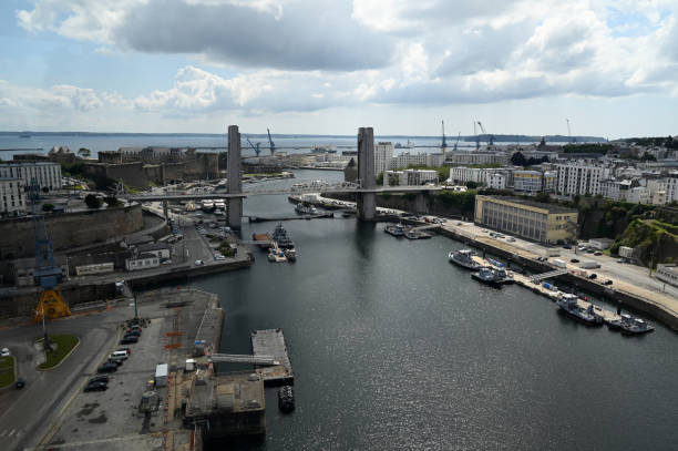 Brest Pictures | Download Free Images on Unsplash