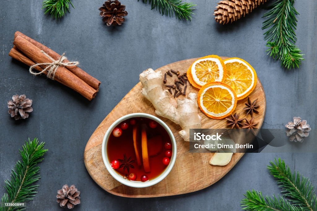 Ratarata Secangkir Teh Panas Dengan Lemon Cranberry Cengkeh Adas Manis ... Ratarata Secangkir Teh Panas Dengan Lemon Cranberry Cengkeh Adas Manis ...
