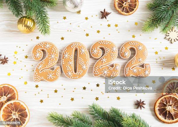 Kue Jahe Dalam Bentuk Angka Roti Jahe Tahun Baru 2022 Dan Dekorasi