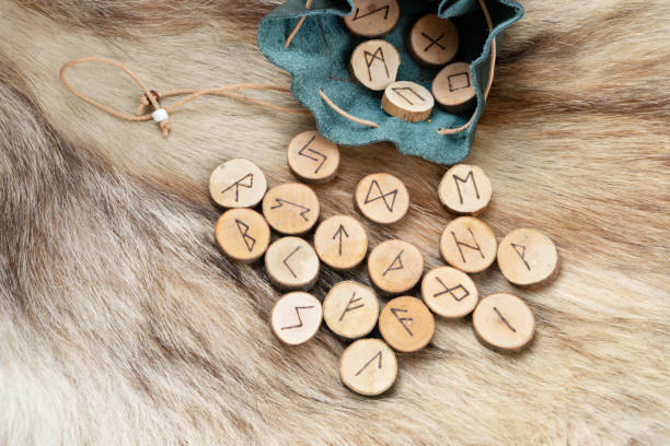 Runes Pictures | Download Free Images on Unsplash