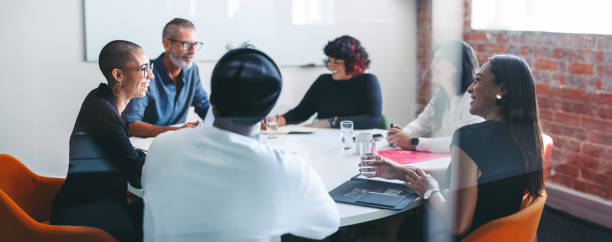 Group Conversation Pictures | Download Free Images on Unsplash