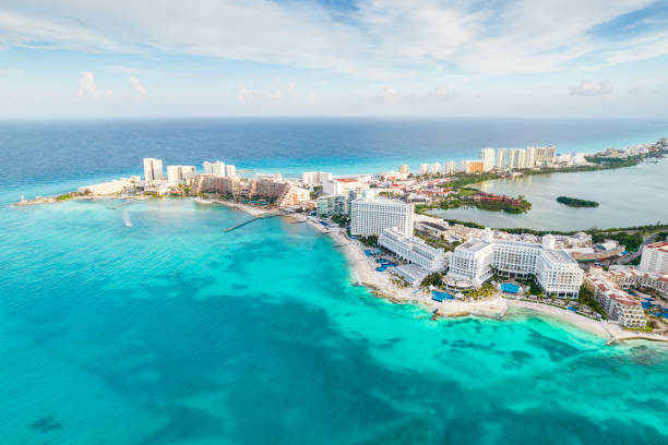 2,300+ Cancun Beach Stock Photos, Pictures & Royalty-Free Images - iStock 2,300+ Cancun Beach Stock Photos, Pictures & Royalty-Free Images - iStock