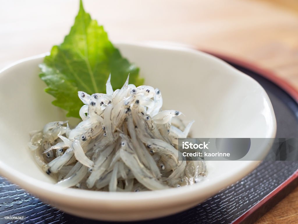 Nama Shirasu Stock Photo - Download Image Now - Bowl, Close-up, Color ... Nama Shirasu Stock Photo - Download Image Now - Bowl, Close-up, Color ...