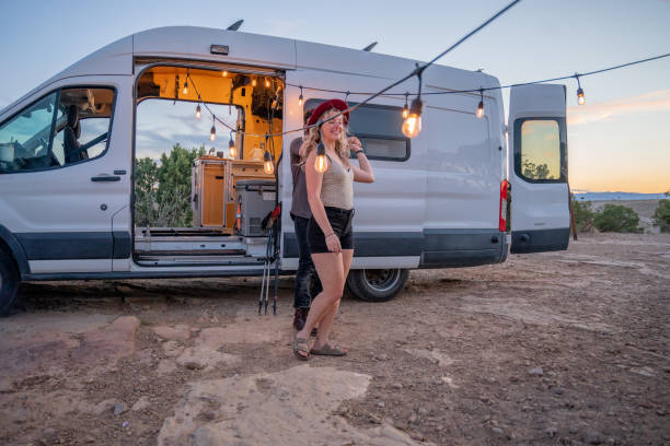 9 300 Vanlife Stockfotos Afbeeldingen En Royalty Free Beelden Istock