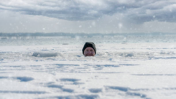 Ice Swimming Pictures | Download Free Images on Unsplash